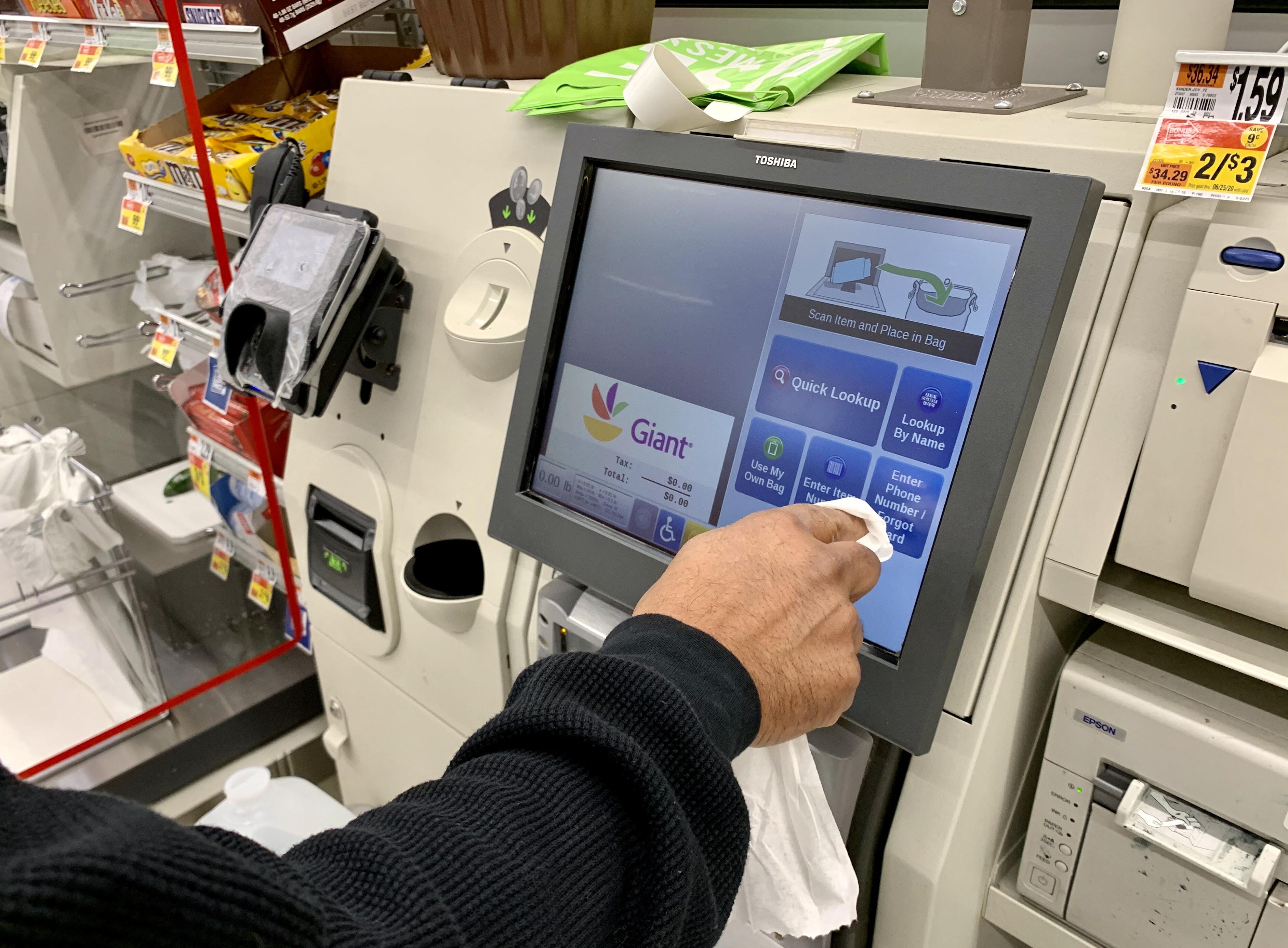 Costa Mesa cracks down on self-checkout lanes