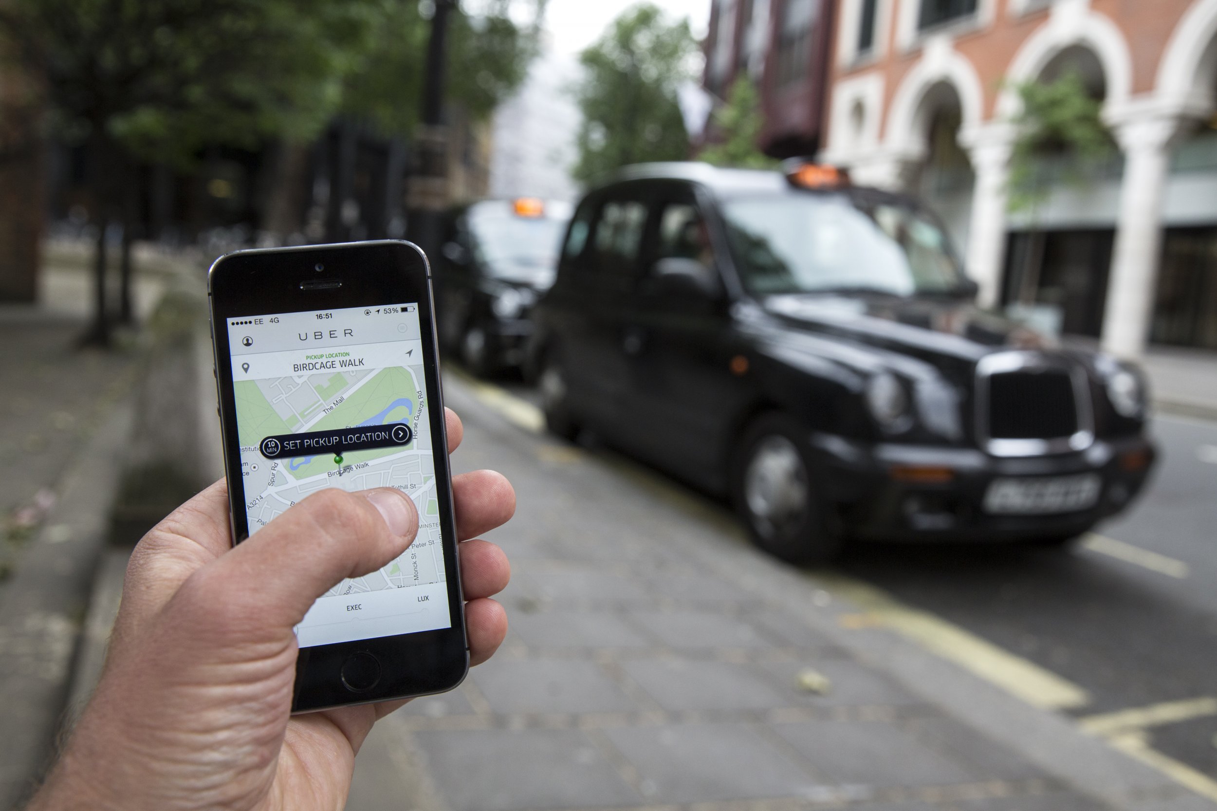 Rideshare driver picks up woman "acting weird"—what she does shocks