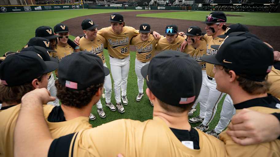 Vanderbilt baseball notebook: Finding balance at the plate, Fennell’s ...
