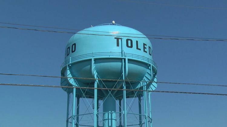 Arts Commission seeks artist for Toledo water tower projects