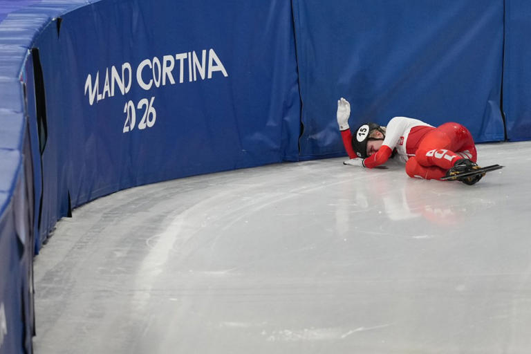 Speedskater Kamila Sellier leaves race on stretcher in bloody Olympic scene
