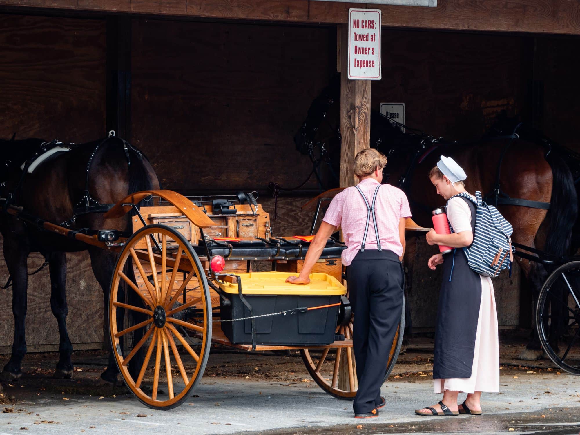 Do the Amish pay taxes?