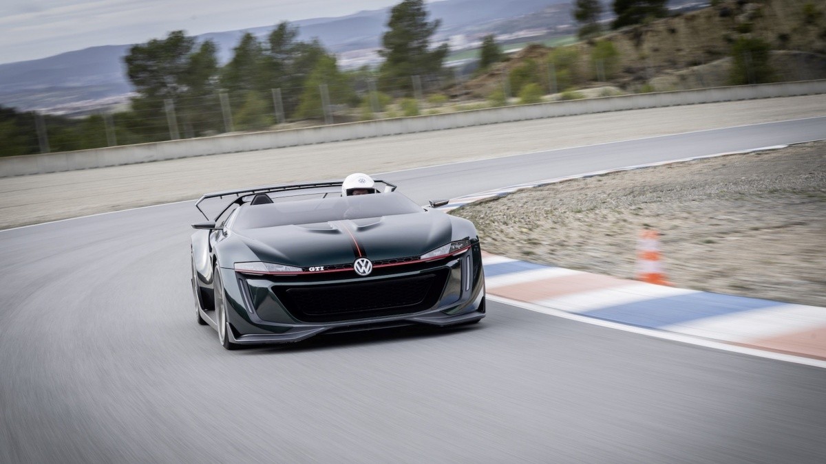 Και όμως η VW έχει κατασκευάσει Golf Roadster