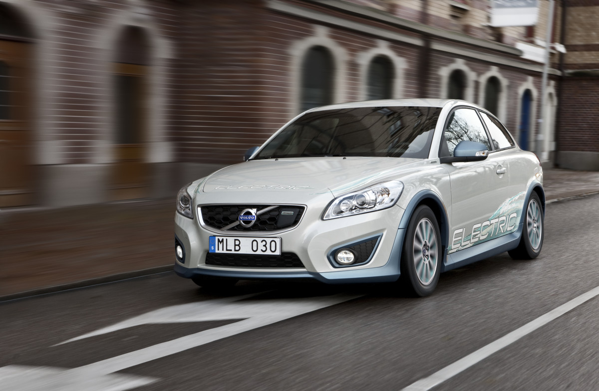 Volvo's path to mass electrification started with the super-rare C30 ...