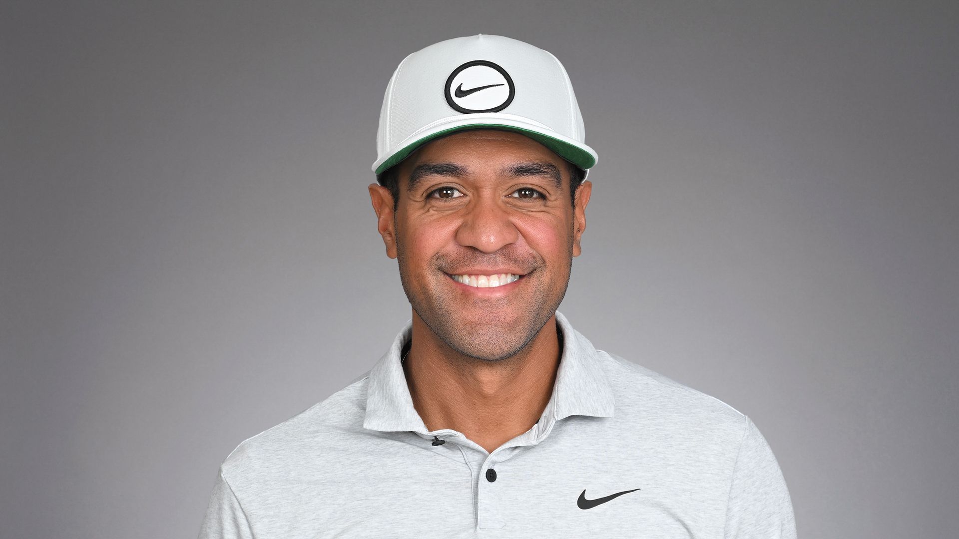 Meet pro golfer Tony Finau's wife and their 6 kids