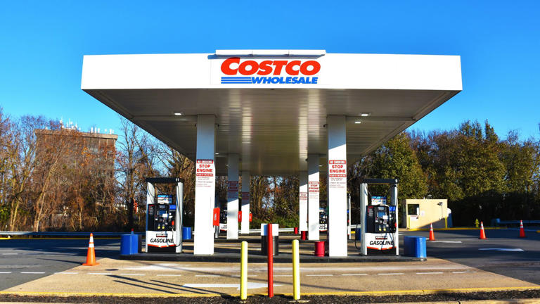 The $1.50 Costco hot dog now comes with one new requirement