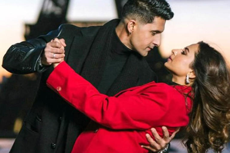 Ravi Dubey, Sargun Mehta spark pregnancy rumours after 12 years of marriage