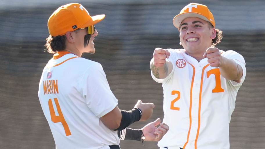 Tennessee baseball narrowly escapes Kent State in game one