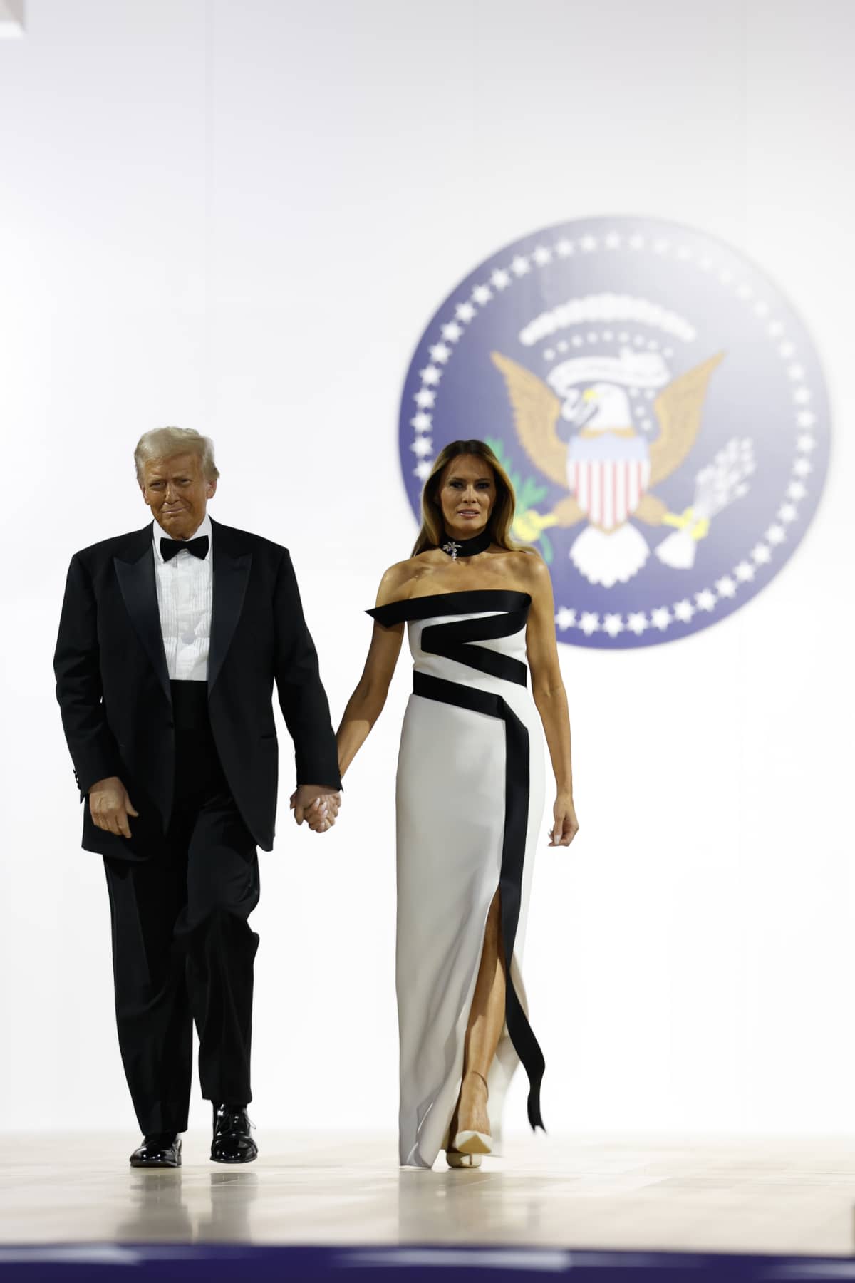 Melania Trump celebrates as her 2025 inaugural gown enters Smithsonian ...