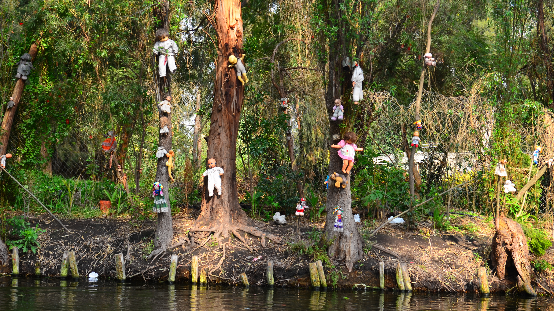 5 unsettling travel destinations that feel straight out of a horror movie