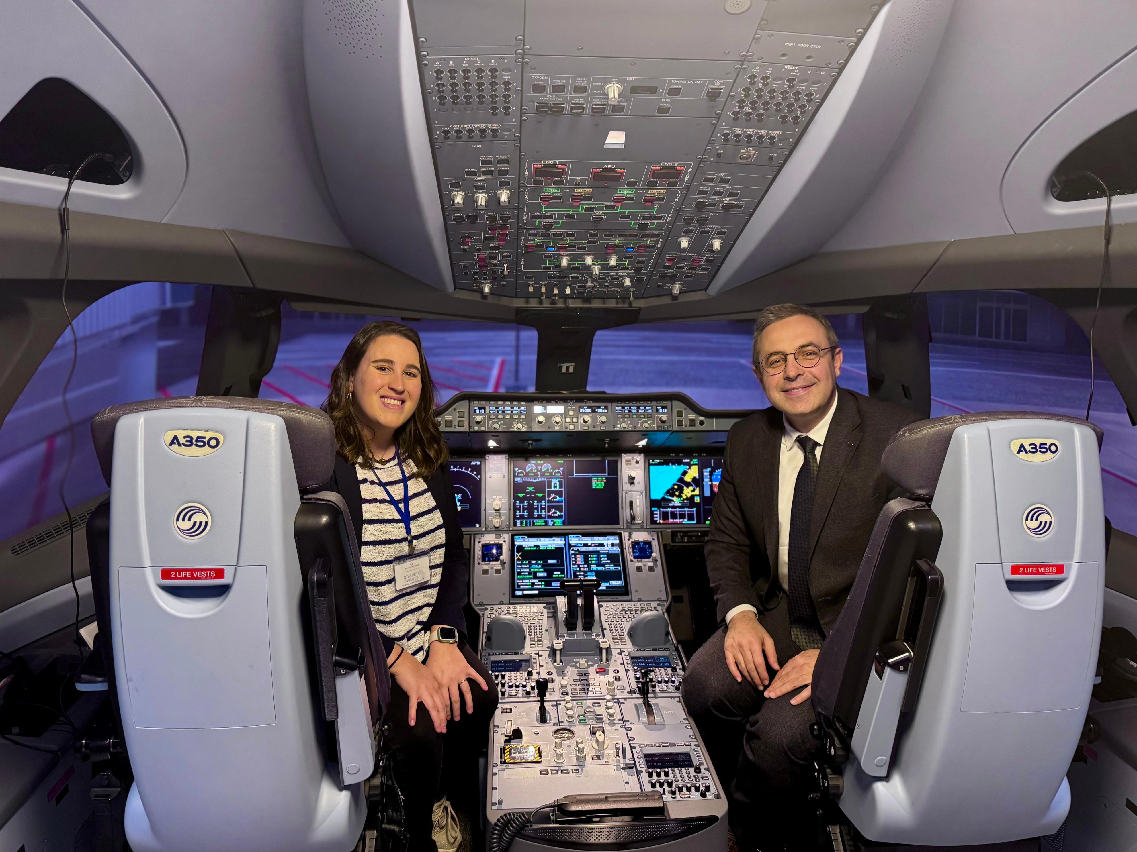 I flew an Airbus A350 flight simulator in wind and turbulence to see ...