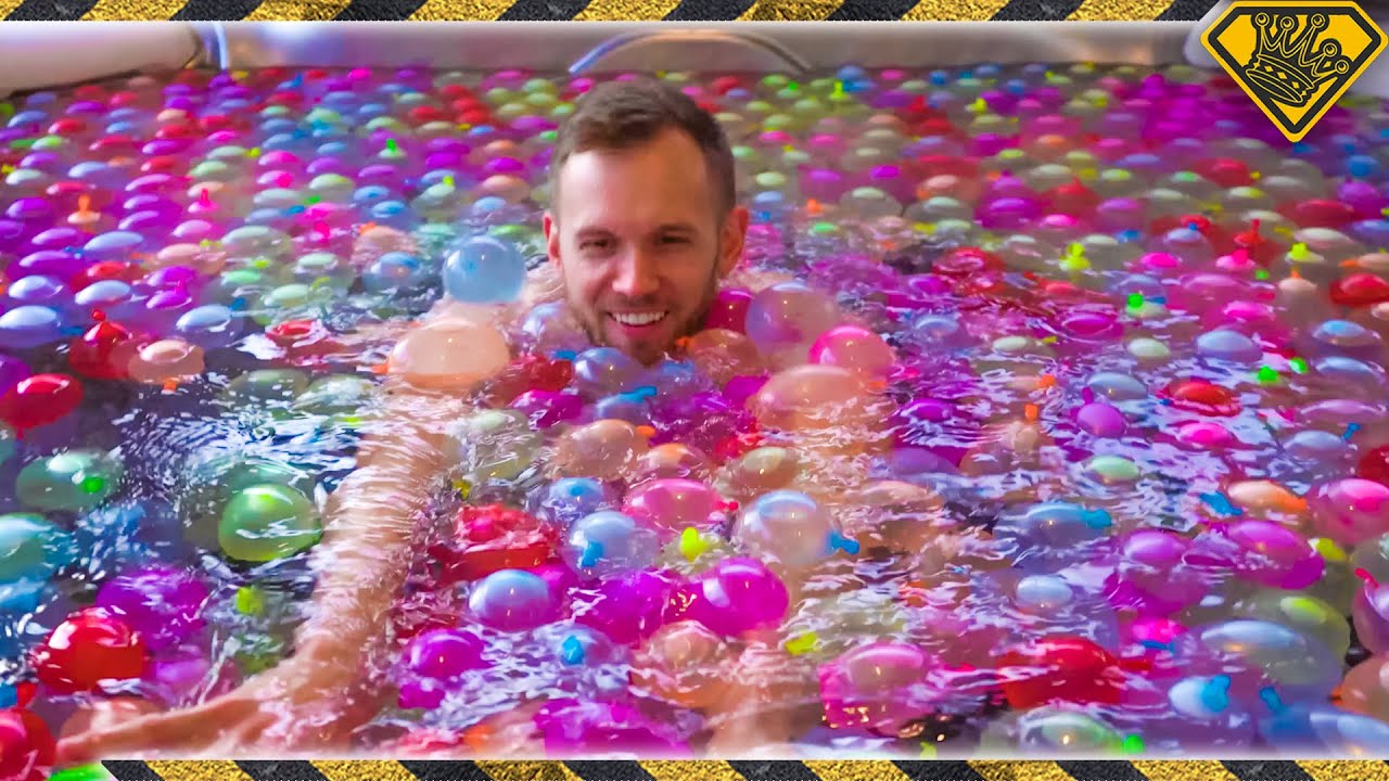 Water balloon hot tub with 1,000+ balloons