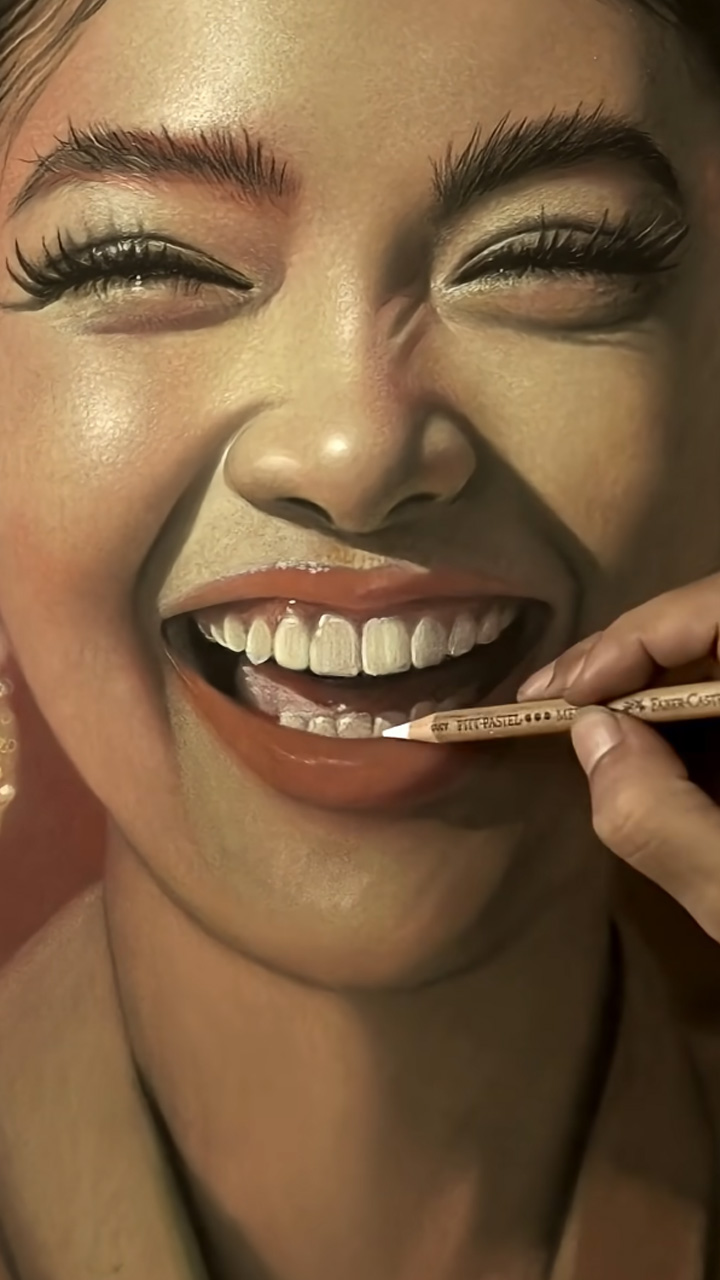 Mind-blowing hyper realistic drawing with smooth shading