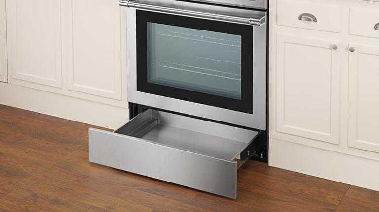 Oven storage drawer: 8 items you can safely store