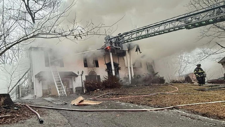 Mechanicsville fire claims life amid heavy hoarding