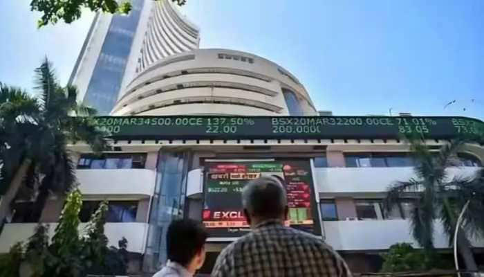 Indian stock market posts mild gains this week amid AI-related IT losses