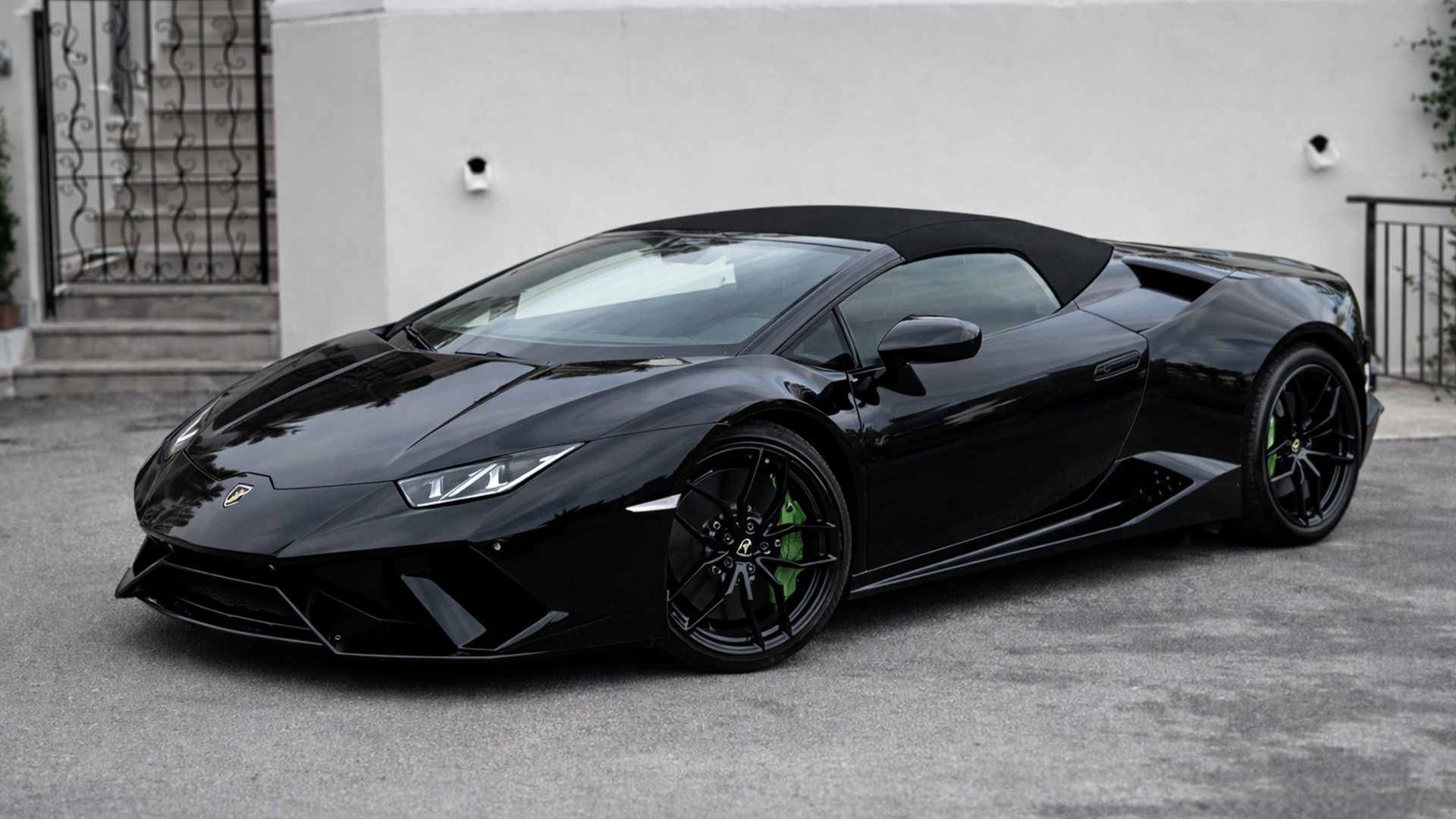 What's it like driving a Lambo daily