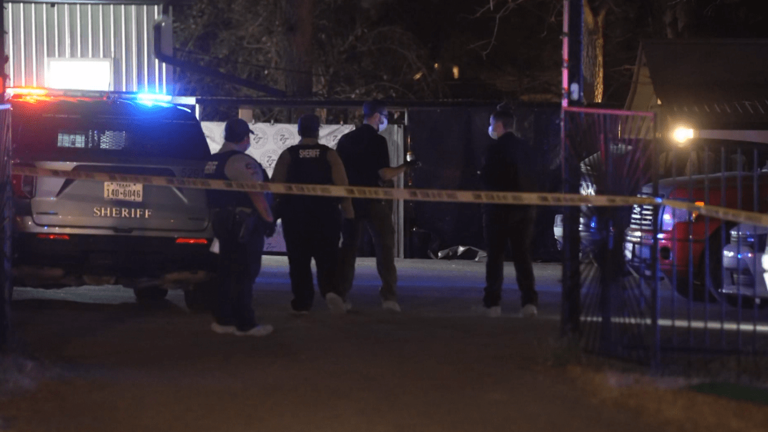 Off-duty Austin officer shoots, kills man who opened fire inside ...