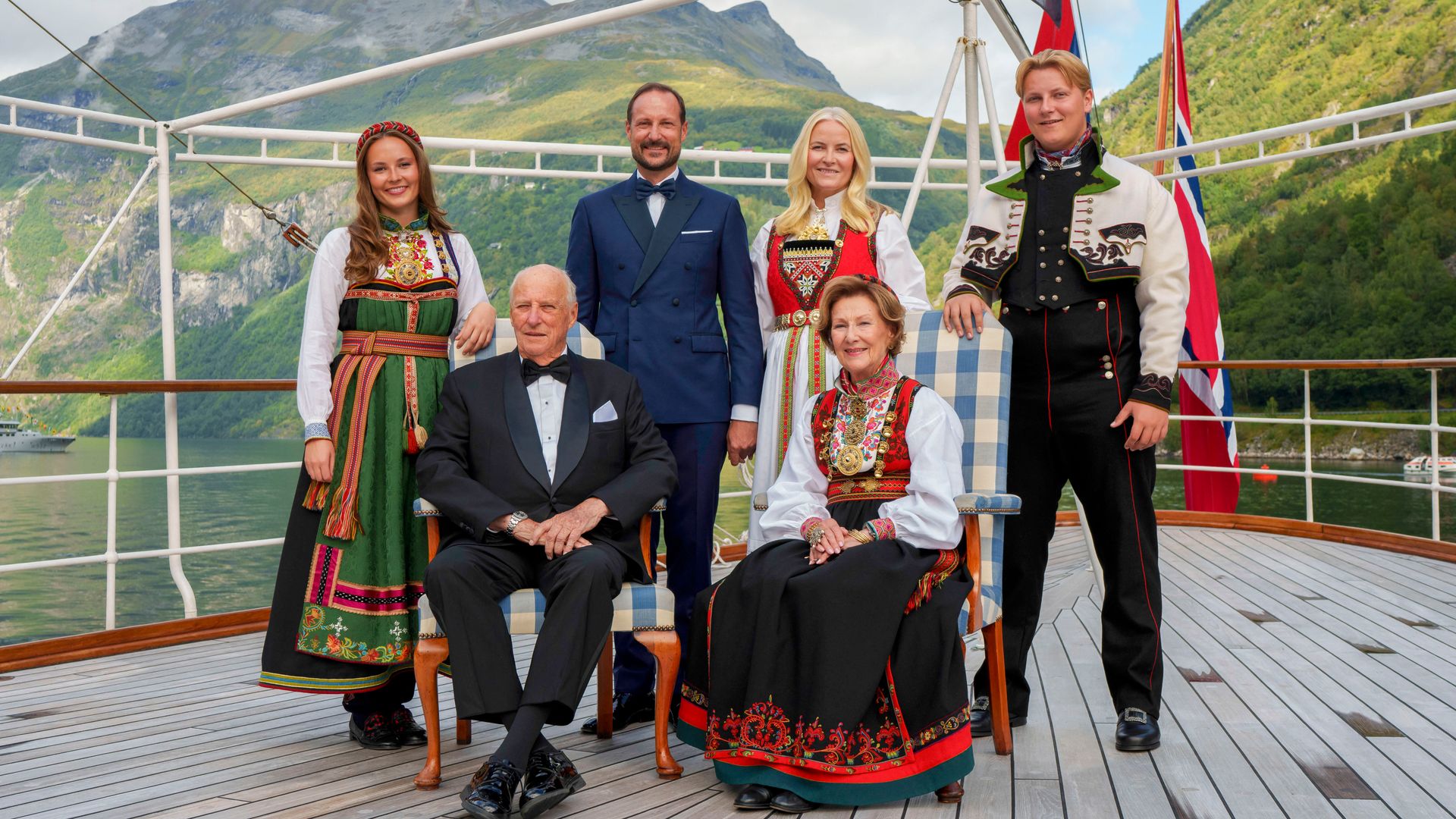 El príncipe Haakon de Noruega se pronuncia ante el inminente veredicto ...