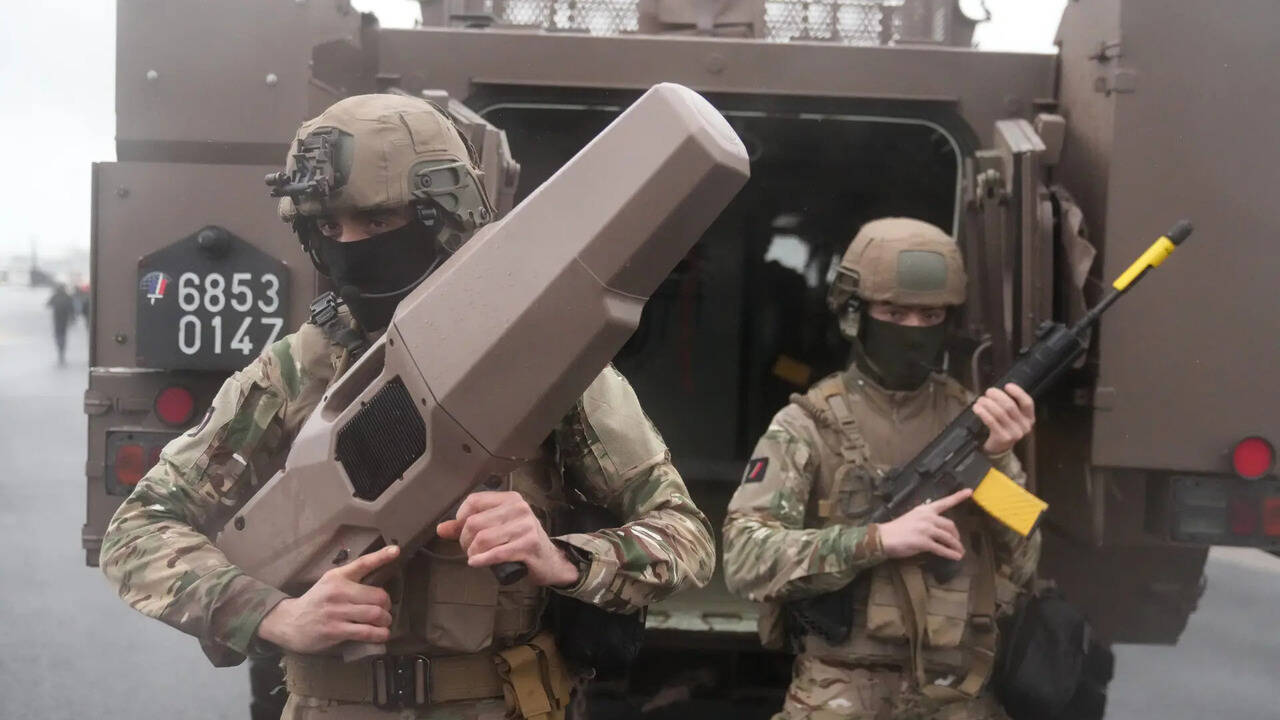 Five European nations collaborate to develop low-cost drone defense ...