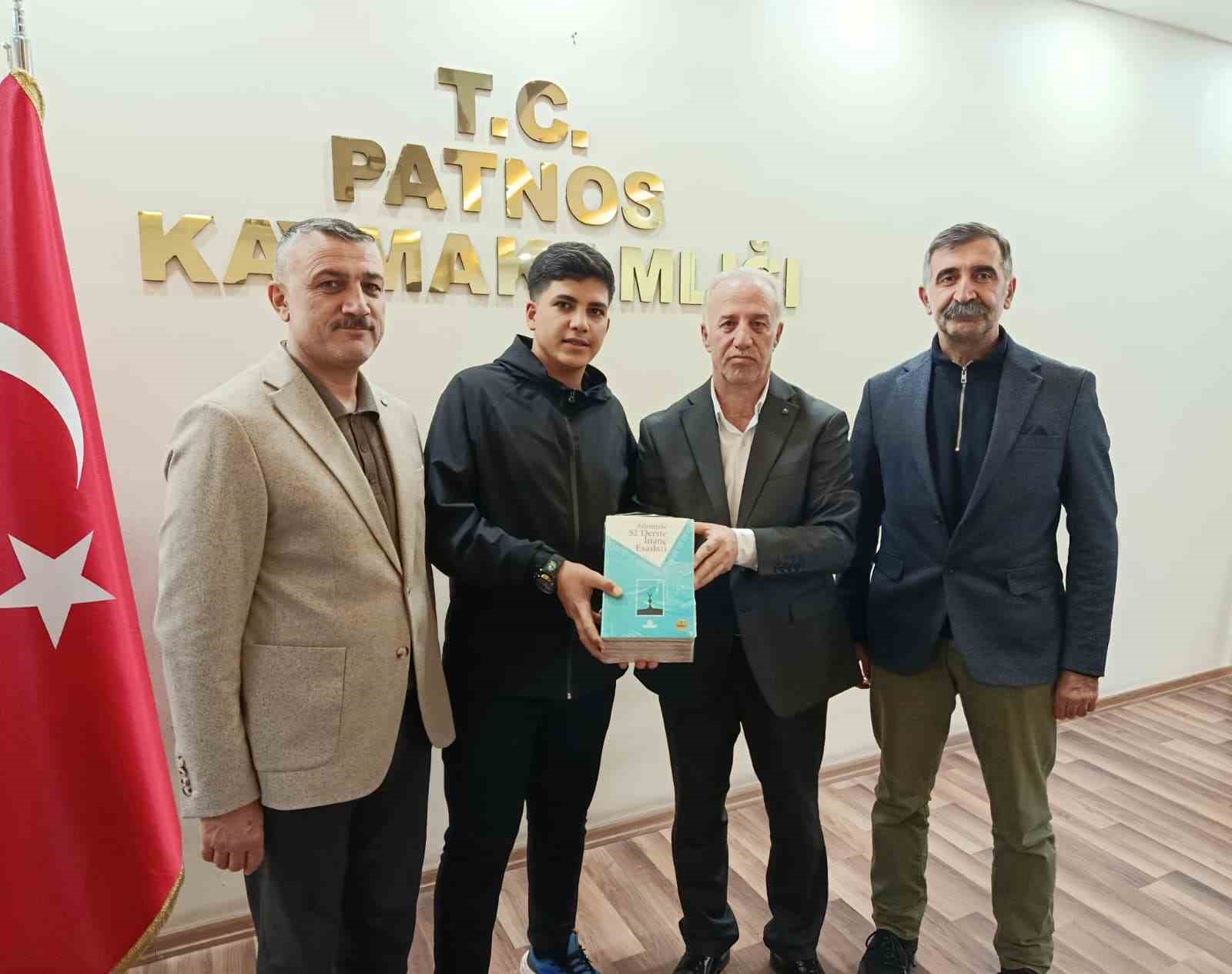 Patnos’tan ilk yüze 8 öğrenci