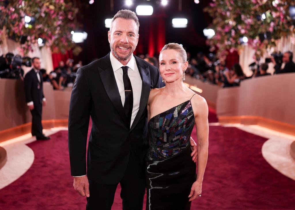 Kristen Bell & Dax Shepard's 'immature & inappropriate' behavior has ...