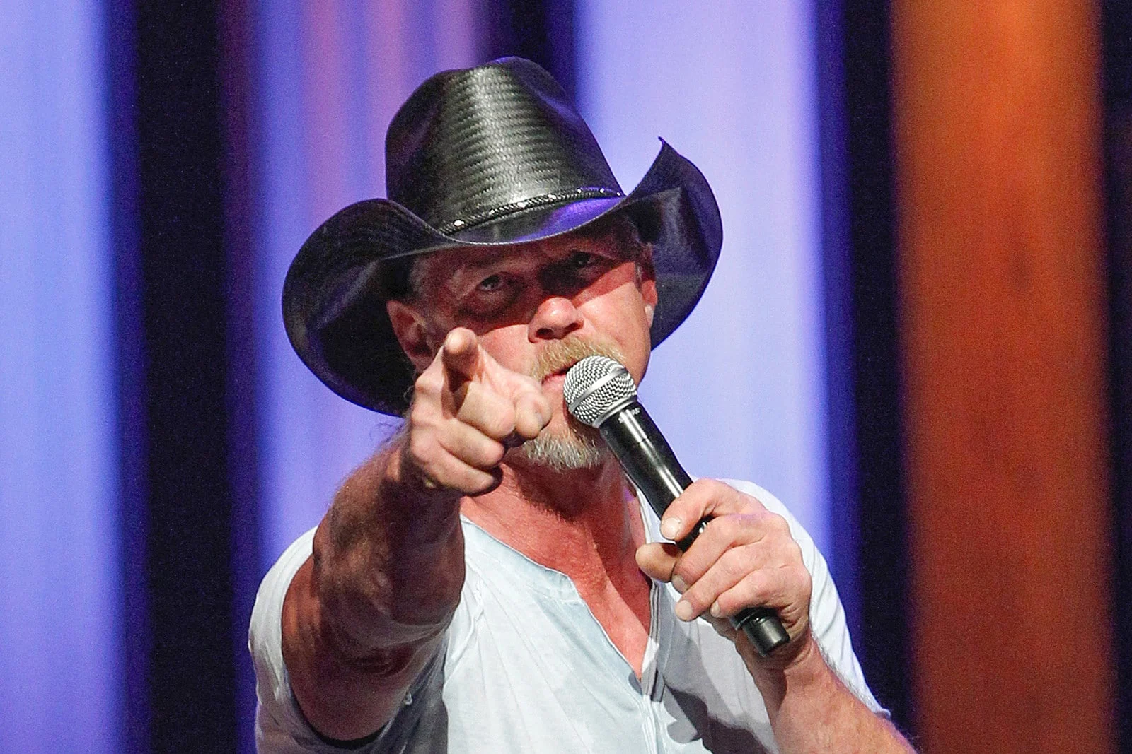 Trace Adkins’ wife shot him in the heart, but he did not press charges