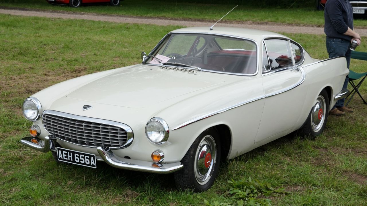 9 cars enthusiasts spotted early while everyone else slept