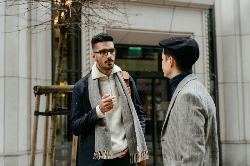 How to tell if you're an ambivert: 13 key signs