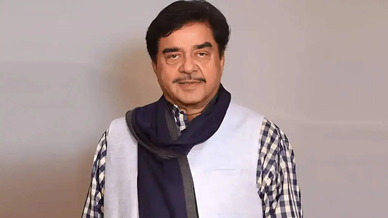 Shatrughan Sinha gets interim relief in personality rights case, Bombay ...