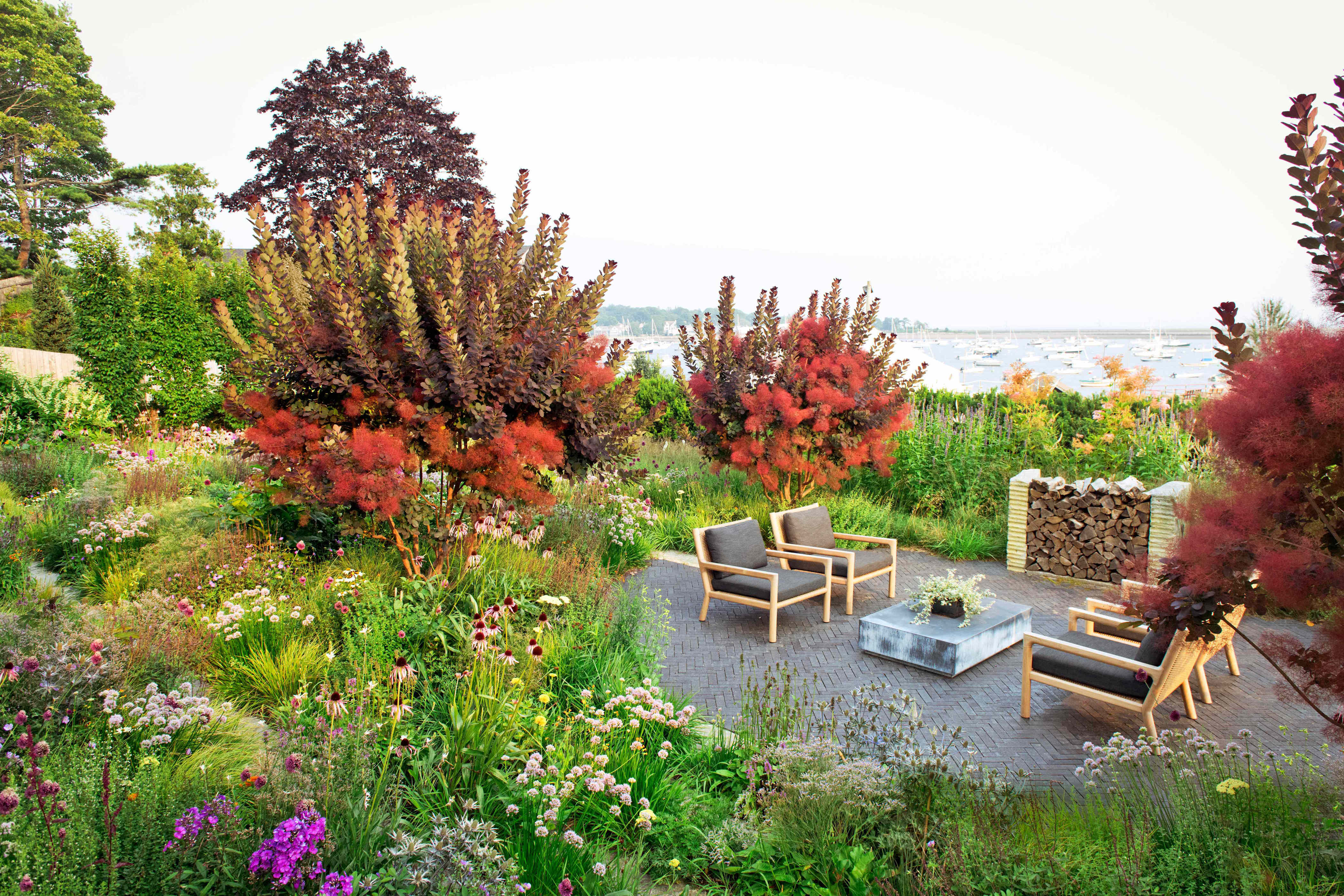 5 landscaping mistakes homeowners always regret when redesigning their ...