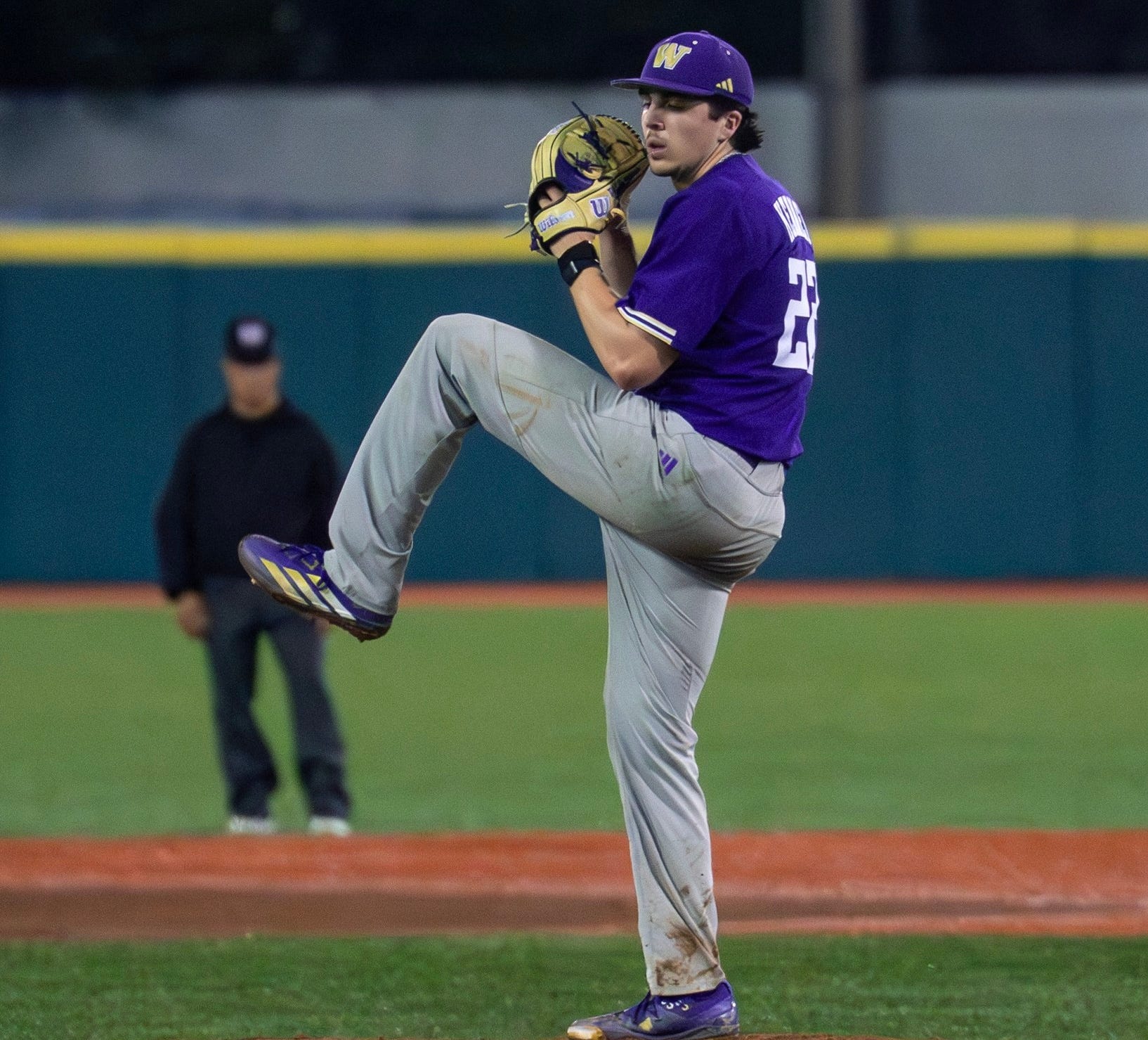Noah Kenney turns in dominant outing in Washington's first win of 2026