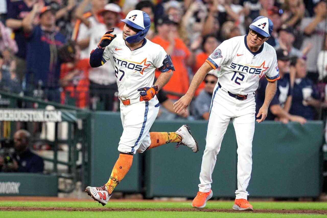 New MLB rule will leave Houston Astros' base coaches feeling boxed in