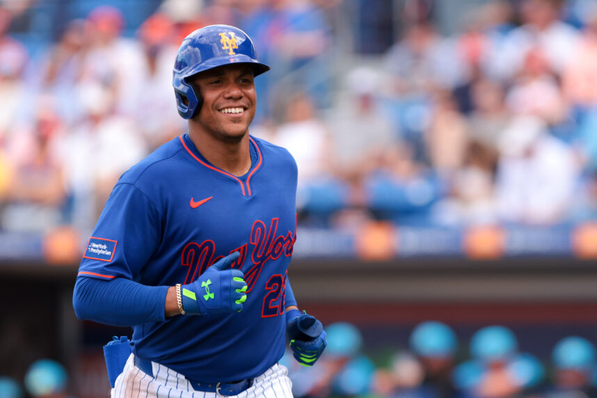 Mets’ bats can’t shake off the winter rust as New York drops spring opener