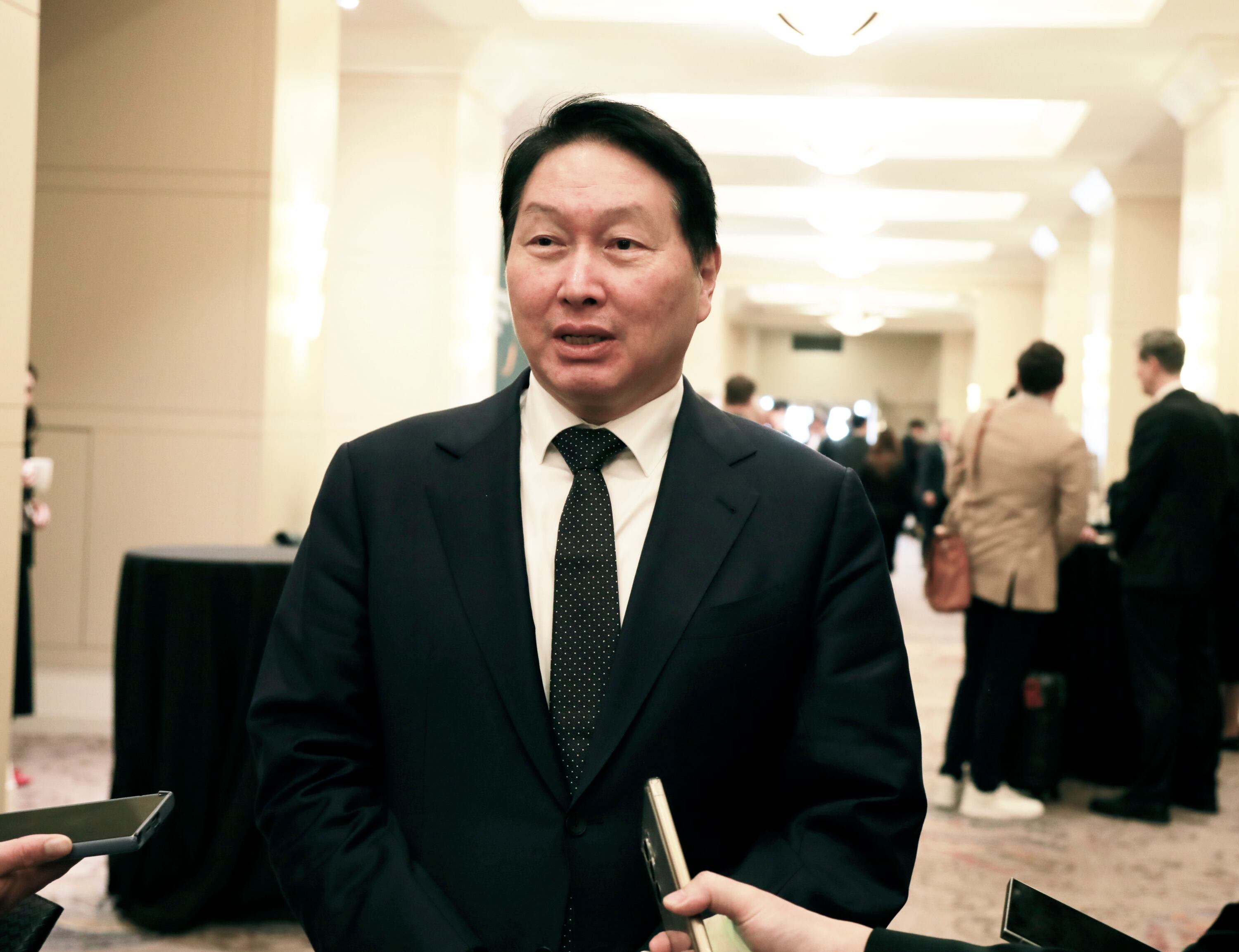 SK Group chairman warns of $100 billion profit-loss risk