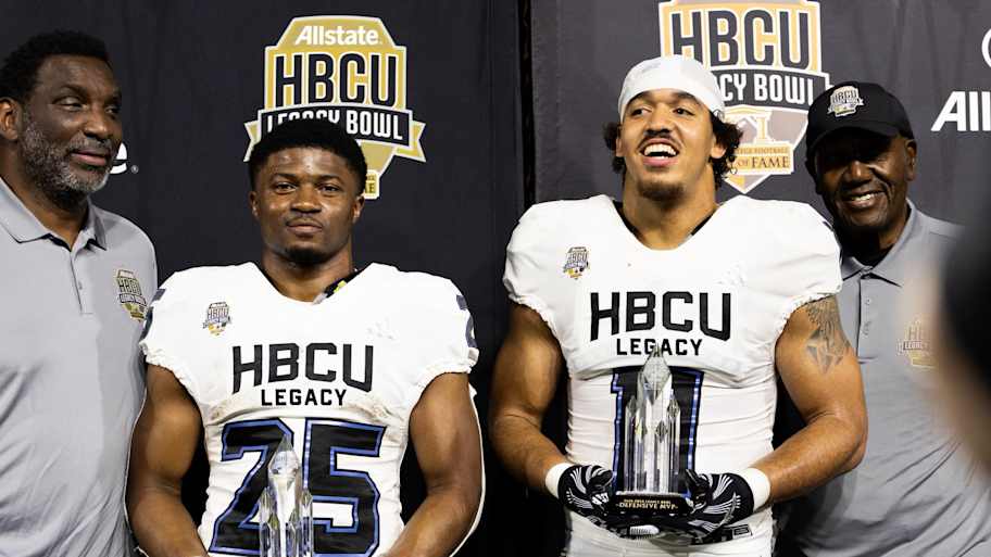 Team Gaither edges Team Robinson in thrilling Allstate HBCU Legacy Bowl