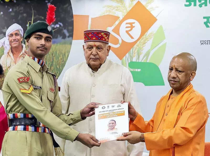 Aapda mitras will get priority in home guards hiring: Yogi