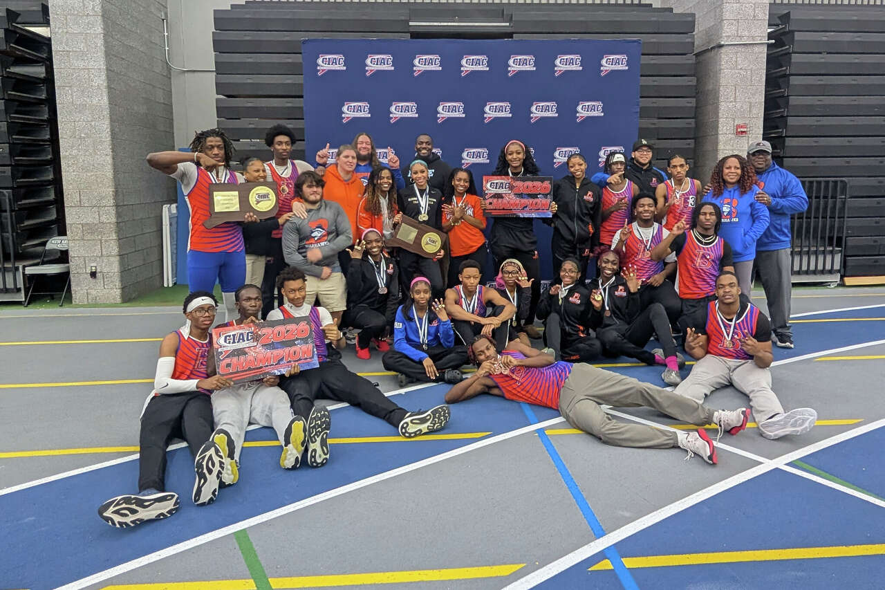Bloomfield boys, girls sweep State Open indoor track and field team ...