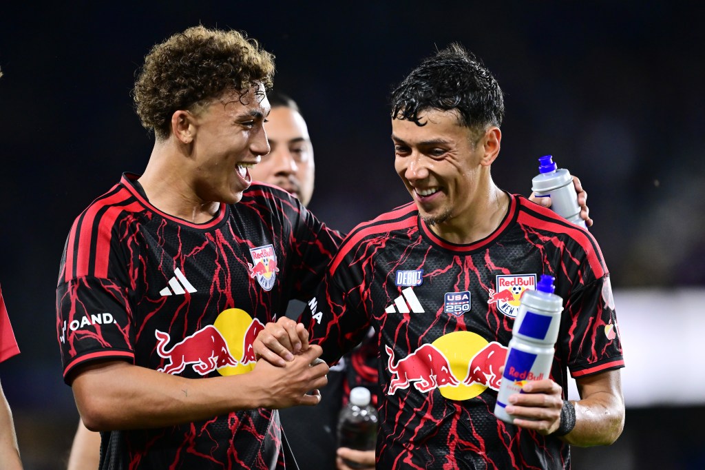 Julian Hall’s two goals lead Red Bulls to season-opening win over ...