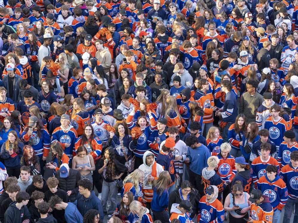 Policing Oilers' playoff run cost nearly $1M: Edmonton police report