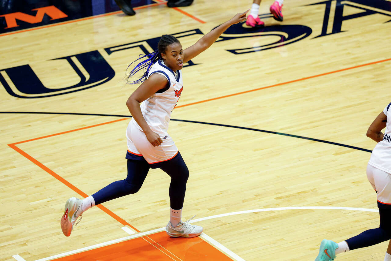 UTSA rally falls short in loss at Wichita State