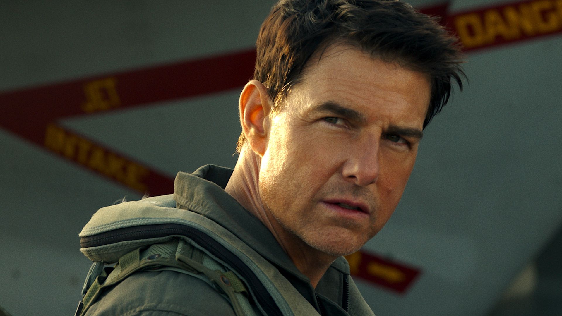 Tom Cruise confirms May 2026 re-release of 'Top Gun' & 'Top Gun: Maverick'