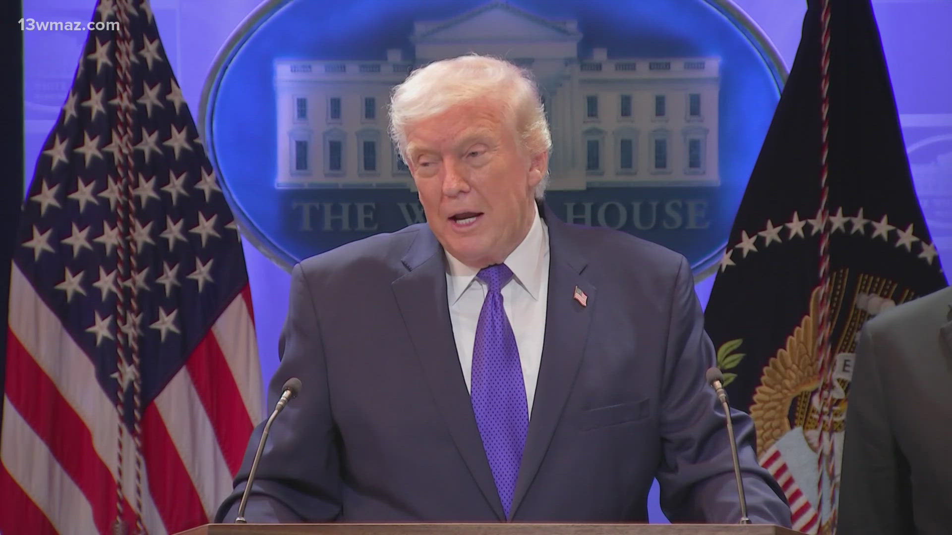 Trump prepares to deliver potentially record long State of the Union ...