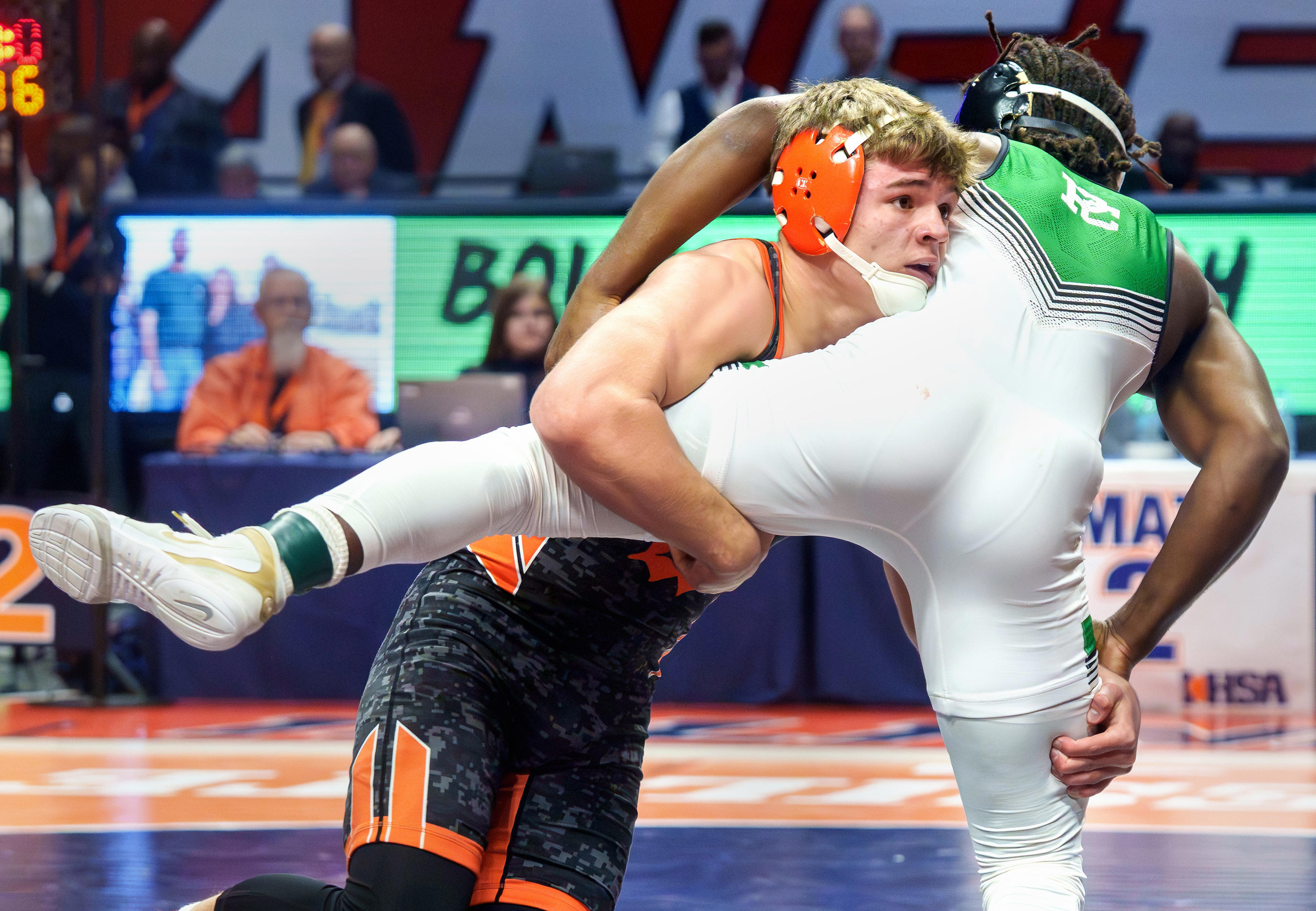 Future Illinois athlete wins third IHSA state wrestling title for ...