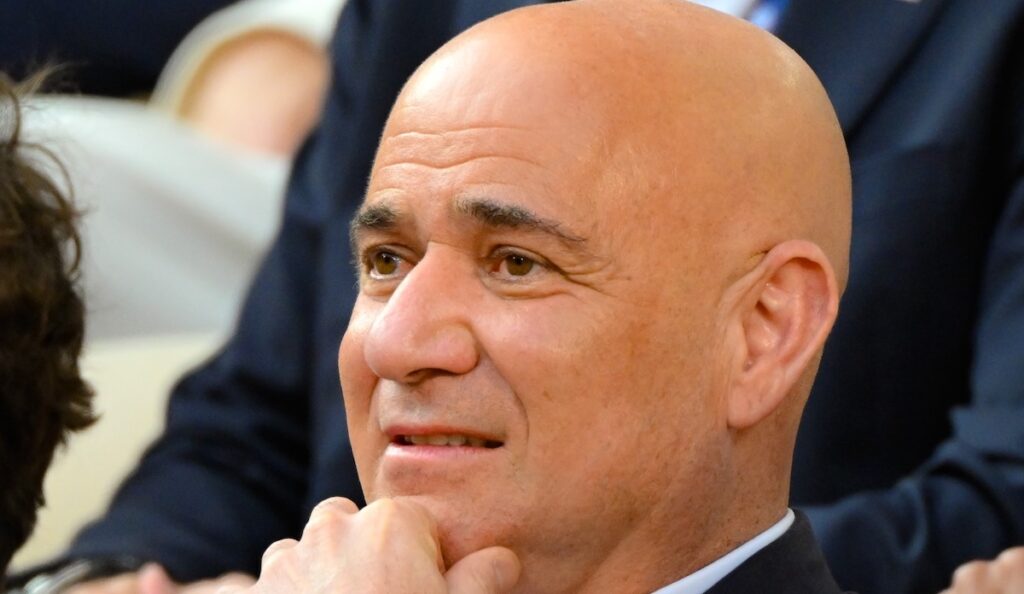Andre Agassi prévient Zverev après son sacre : « Quand j’ai enfin ...