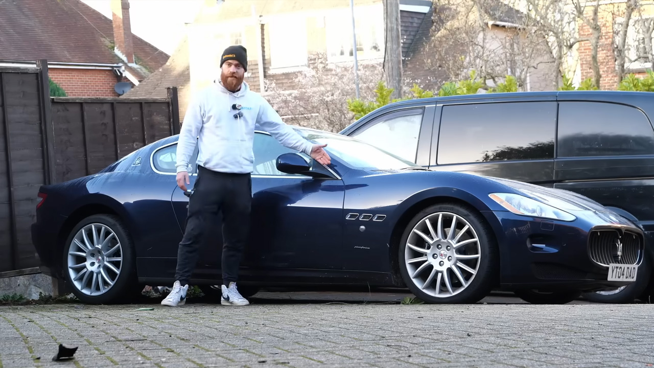 The problem of having many old cars at once