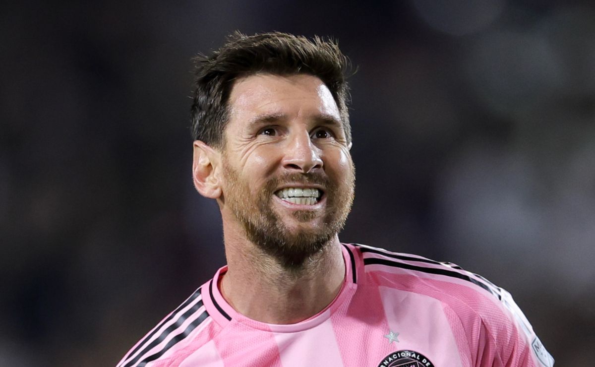 Lionel Messi storms off after Inter Miami’s 3-0 loss vs LAFC; Luis ...