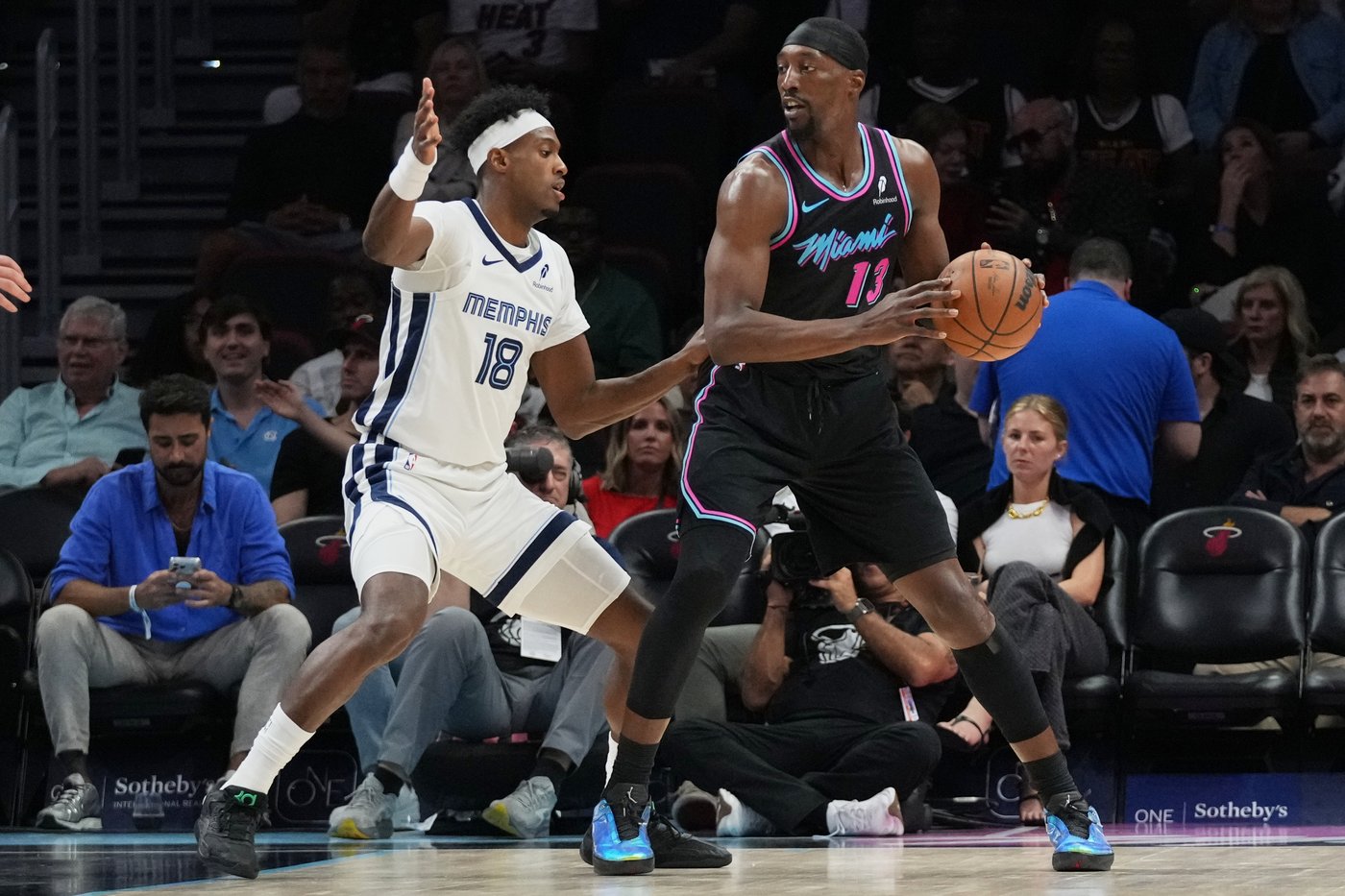 Wiggins makes 9-of-10 shots in 28-point outing to lead Heat over ...