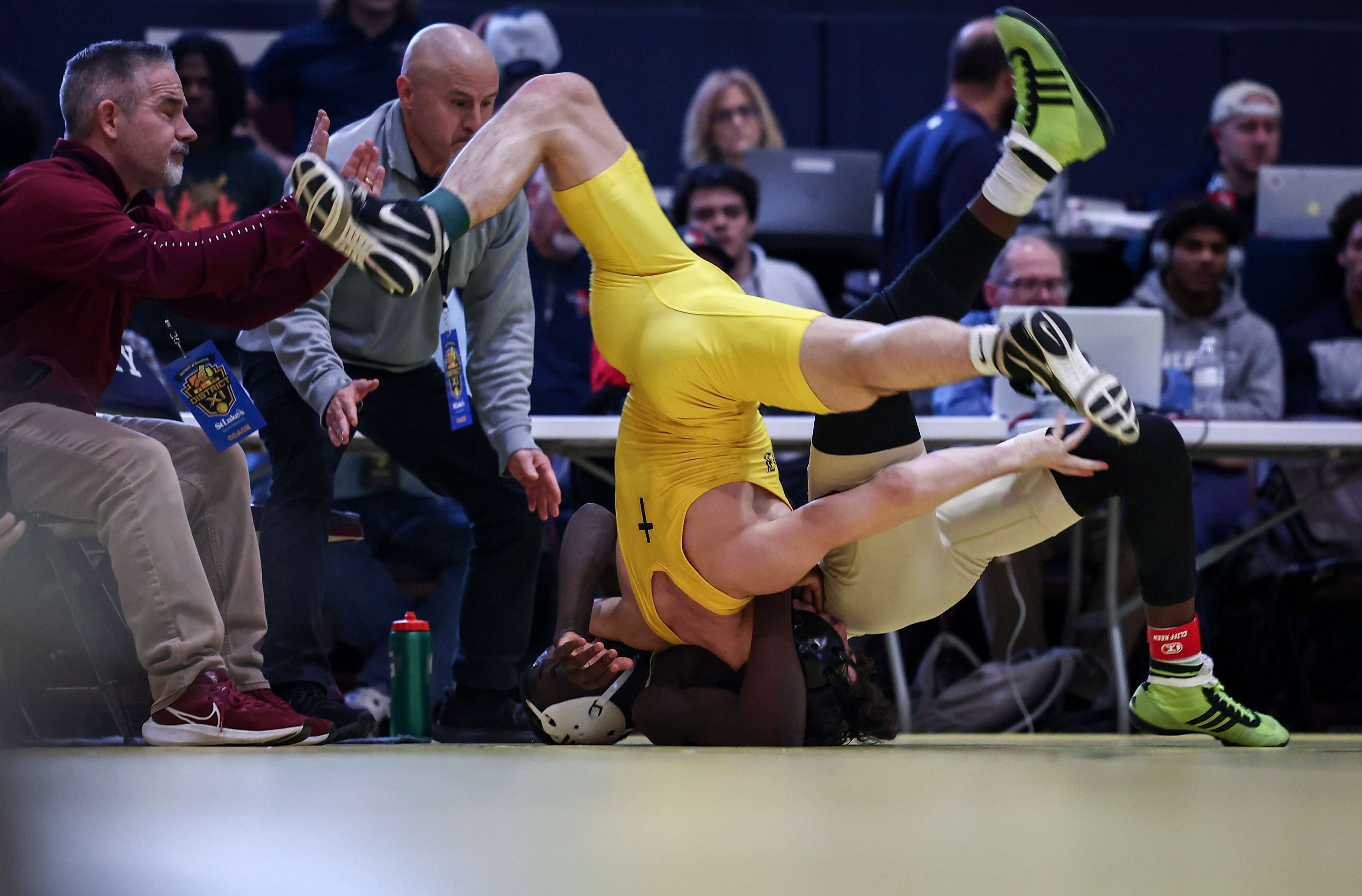 District 11 3A wrestling finals: Becahi’s Dillard brothers both win titles