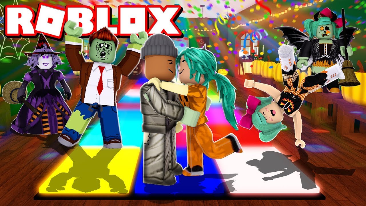 Bloxburg Halloween party in Roblox